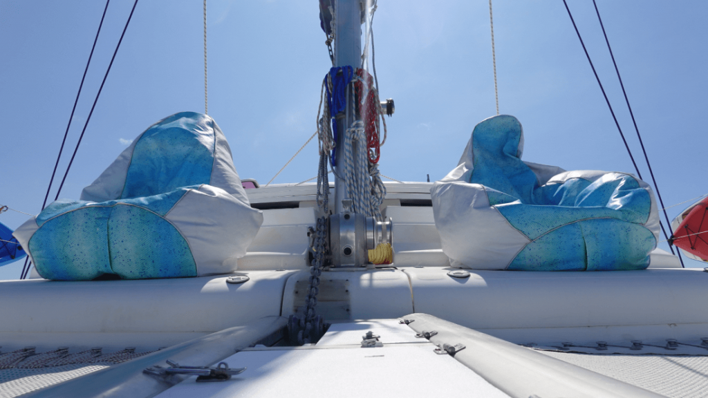 Boat Tour - Sailing Dark Angel